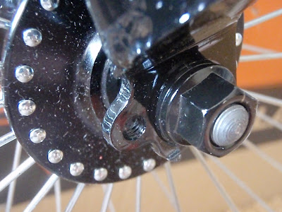 Bike Snob NYC: BSNYC Product Review: Walmart's Mongoose Cachet "Fixed ...