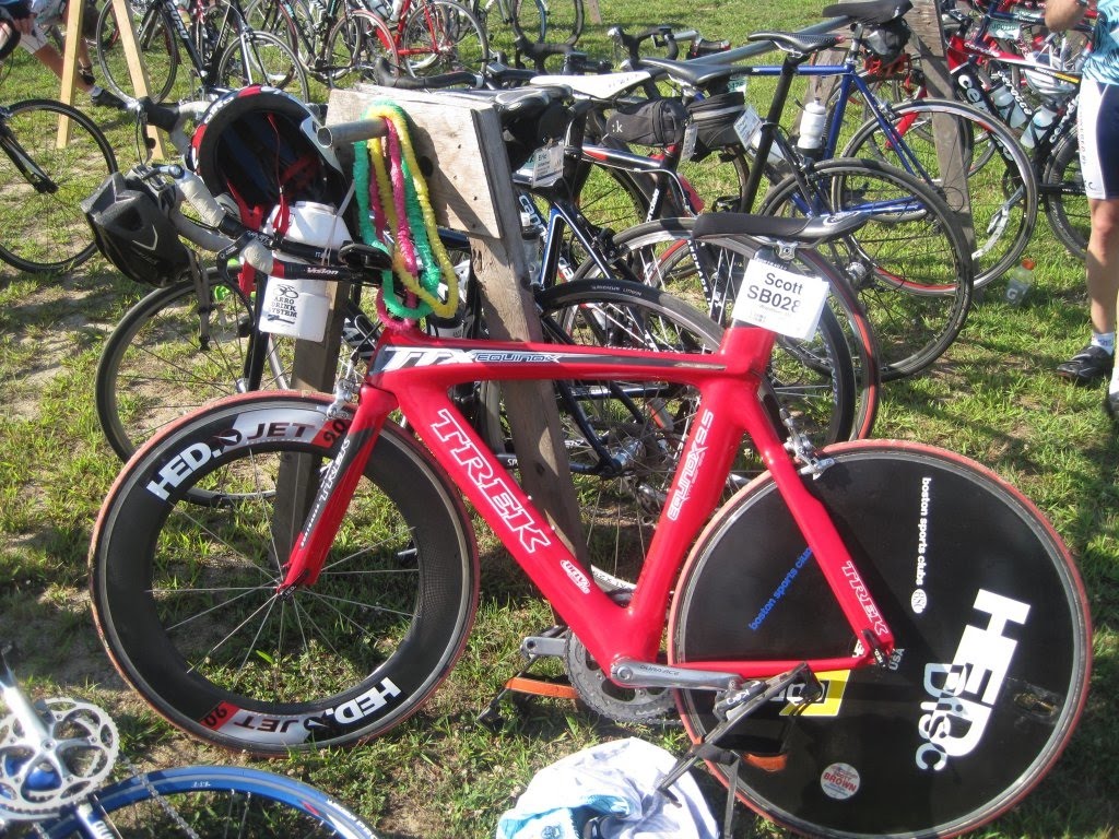 Bike Snob NYC: Sweetest Ta-glue: Putting the "Sade" in "Crusade"