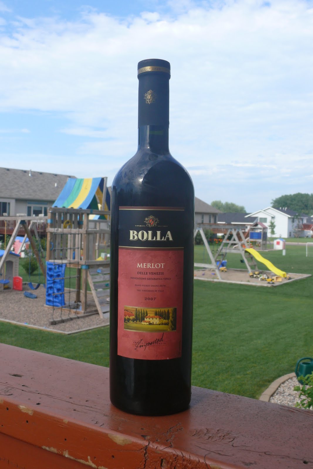 Wine On The Cheap: Bolla Merlot....Dry but not dusty