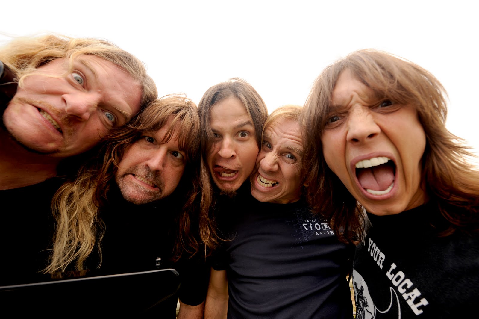 Tesla Band Wallpaper