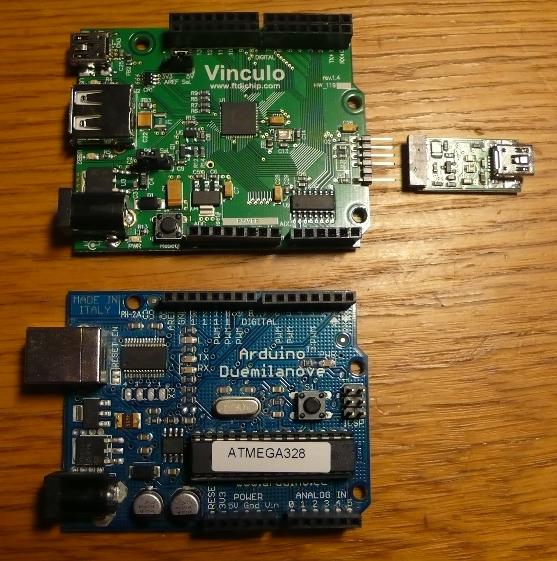 Vinculo - Arduino clone with USB slave / host capability