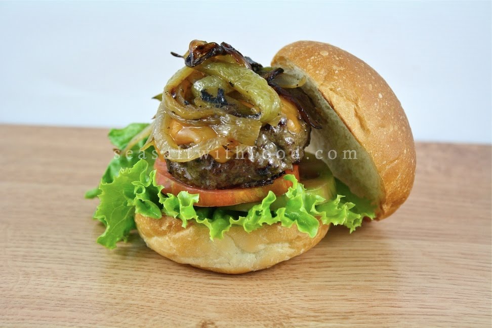 Mini Burger With Green Chilies