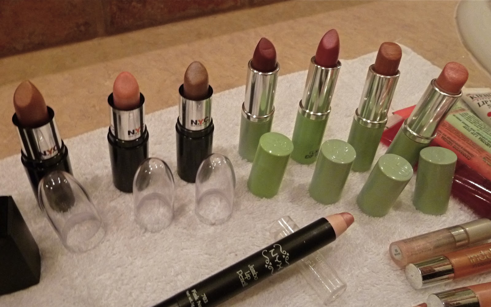 My best beauty buys.: Best of 2010 - Lips