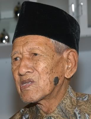 Blog Ahmad Tarmizi (بلوڬ احمد ترمذي): Gesang Martohartono Pencipta Lagu ...