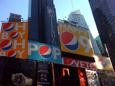 The New Advertising: Pepsi "Refresh Everything" Times Square Billboards ...