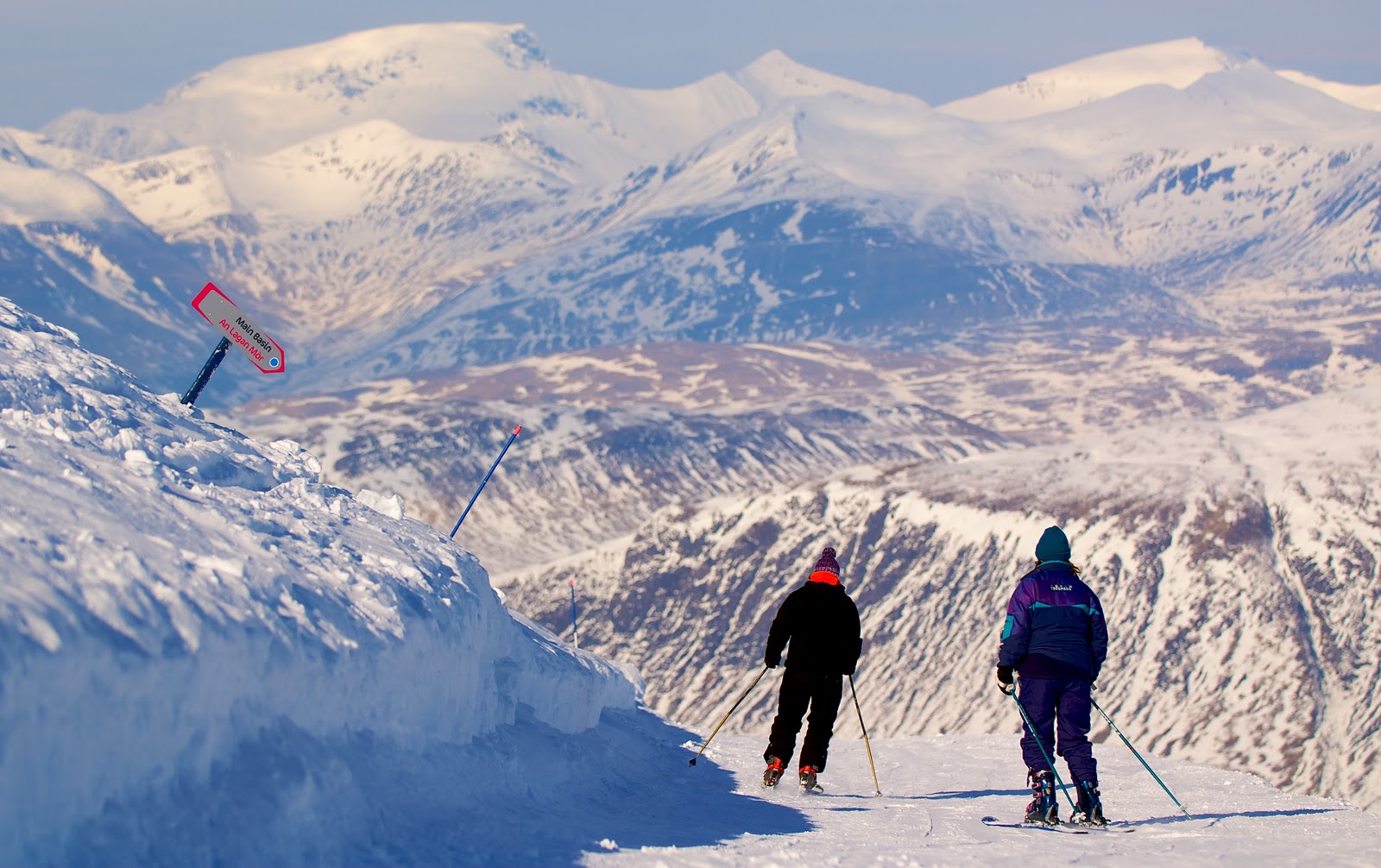 Travellers Tales From The Scottish Highlands It Looks Very Good For travellers-tales-from-the-scottish-highlands-it-looks-very-good-for