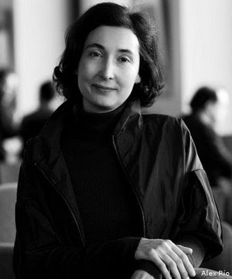 Biblioteca "Dorotea Barnés": Elsa Punset en ‘La Contra’ de La Vanguardia