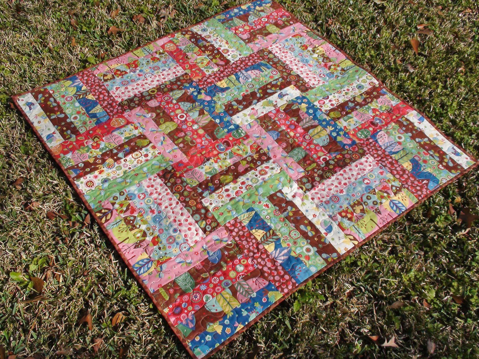 Frivolous Necessity: Nesting turned quilting...