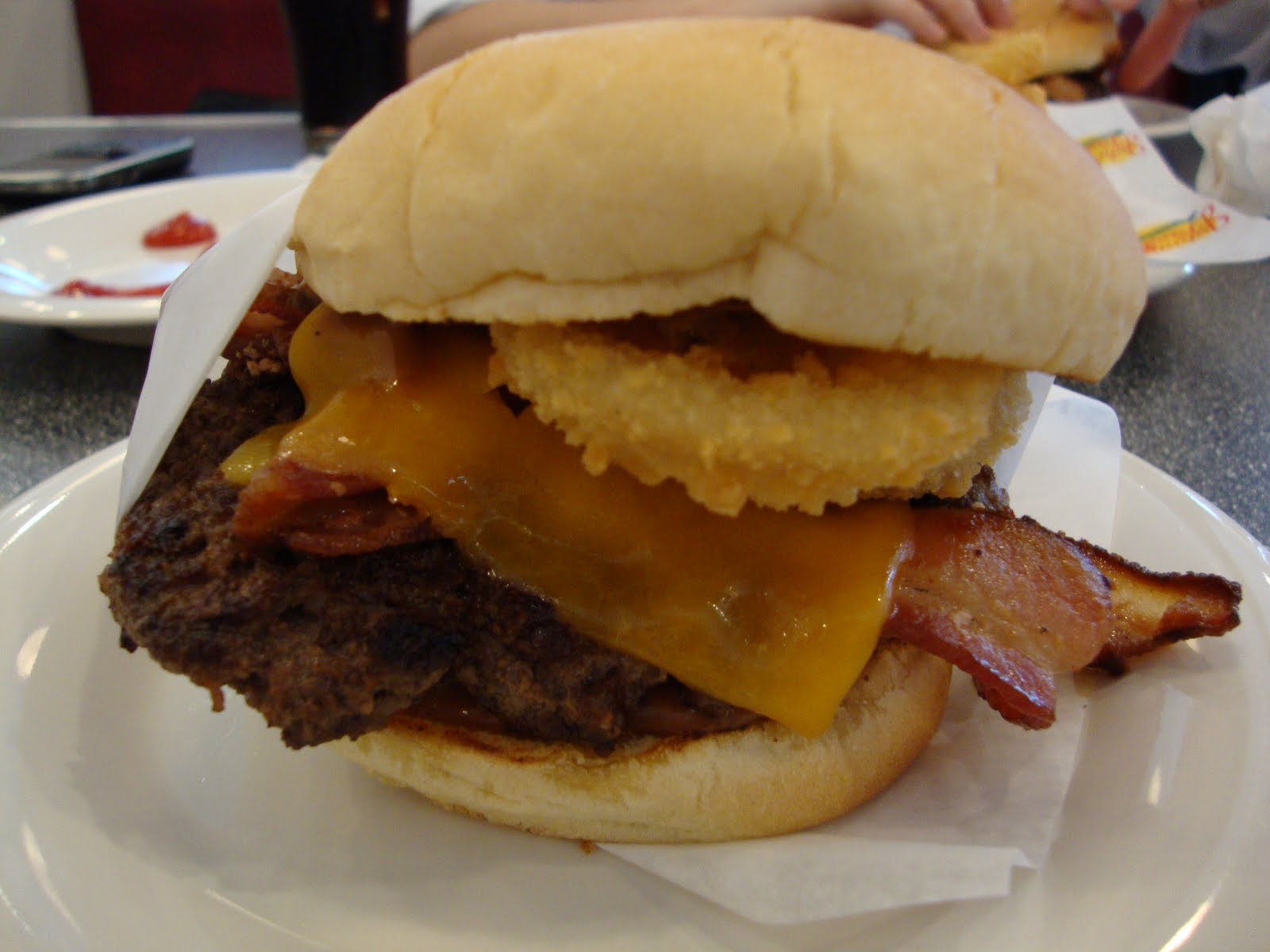 food+photography+everything in between: The Burger Showdown