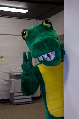 UHD Student Activities & Events: Ed U. Gator Stops By