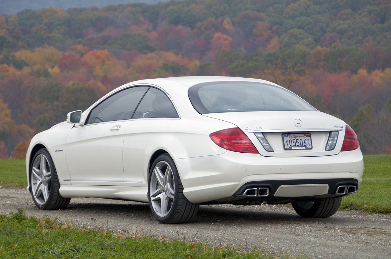 Actualidad Automotriz: 2011 Mercedes-Benz CL63 AMG