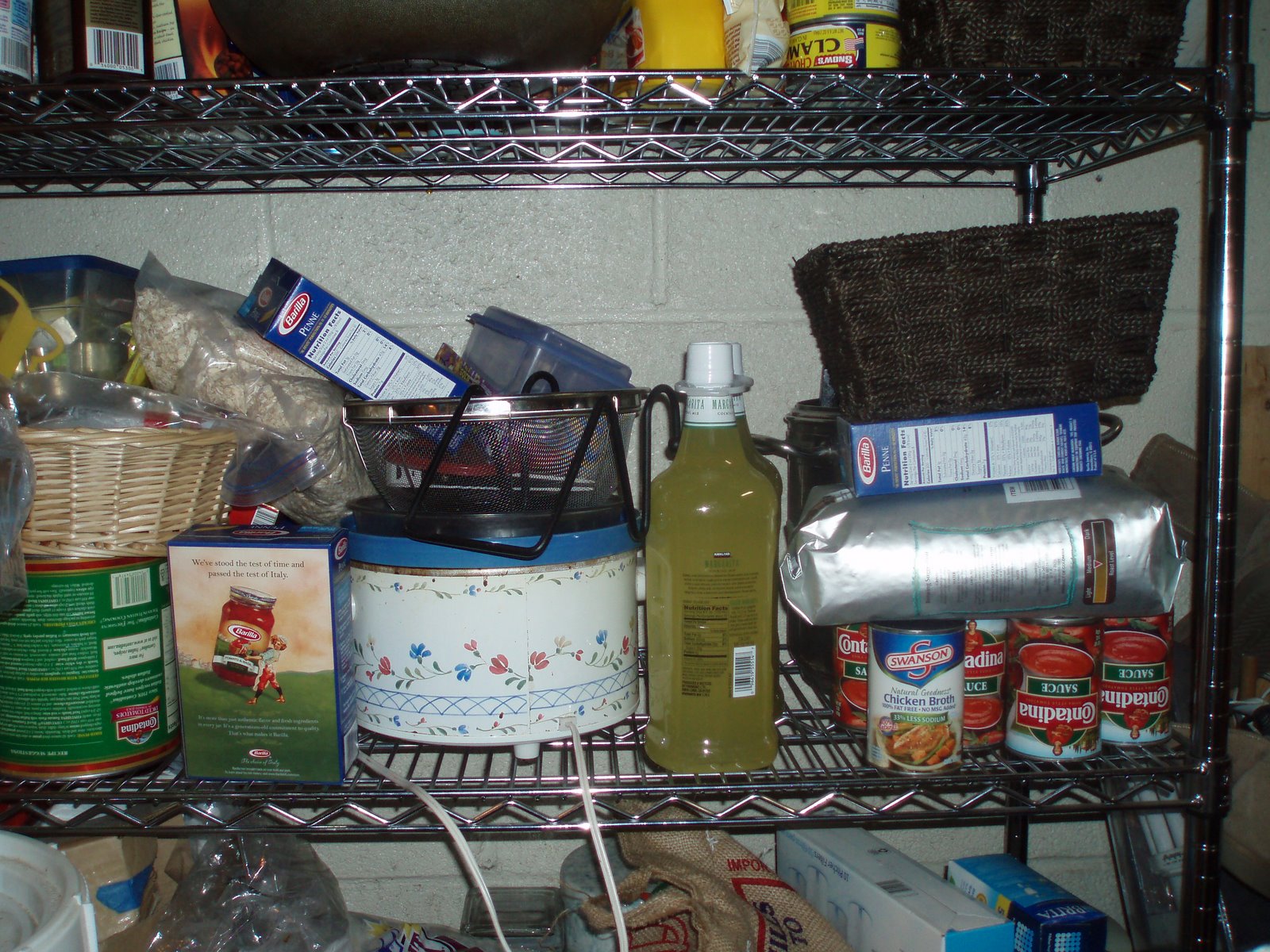 Two Kid Schoolhouse: The messy family reforms: Food storage