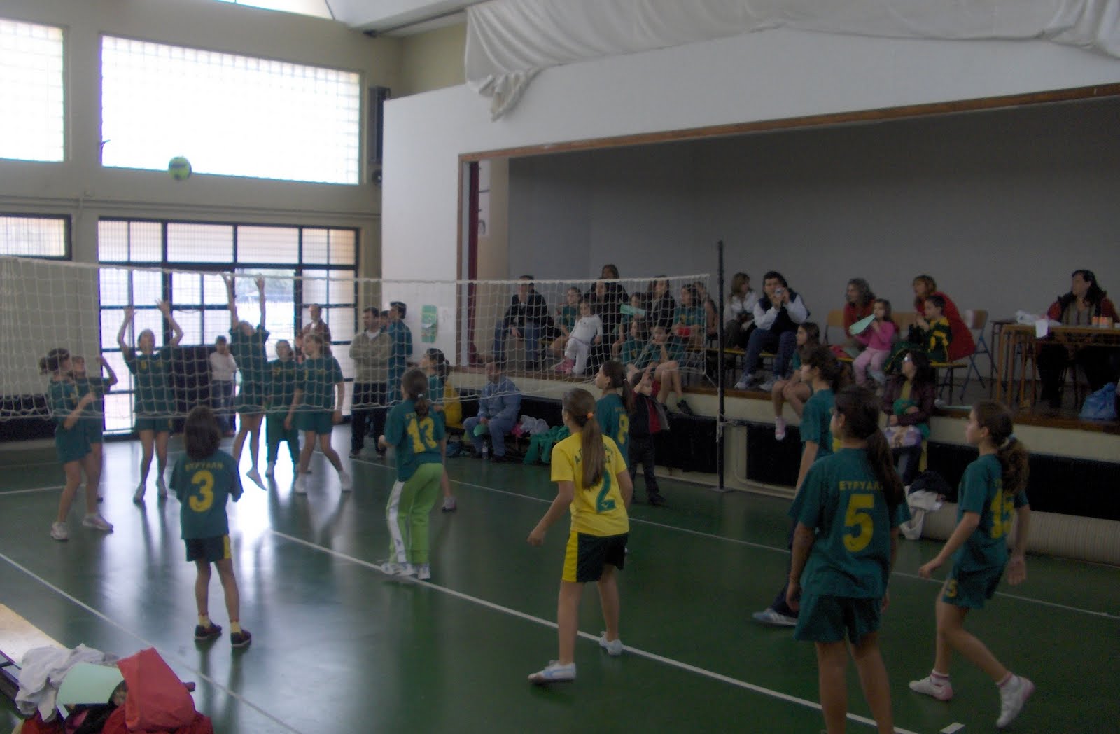 VOLLEYBALL: ΧΡΙΣΤΟΥΓΕΝΙΑΤΙΚΟ ΤΟΥΡΝΟΥΑ ΜΙΝΙ-ΒΟΛΛΕΥ