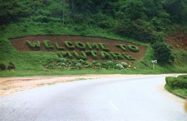 One Picture a Day Mutare Zimbabwe: Christmas Pass, Mutare - Tapinda Tapinda