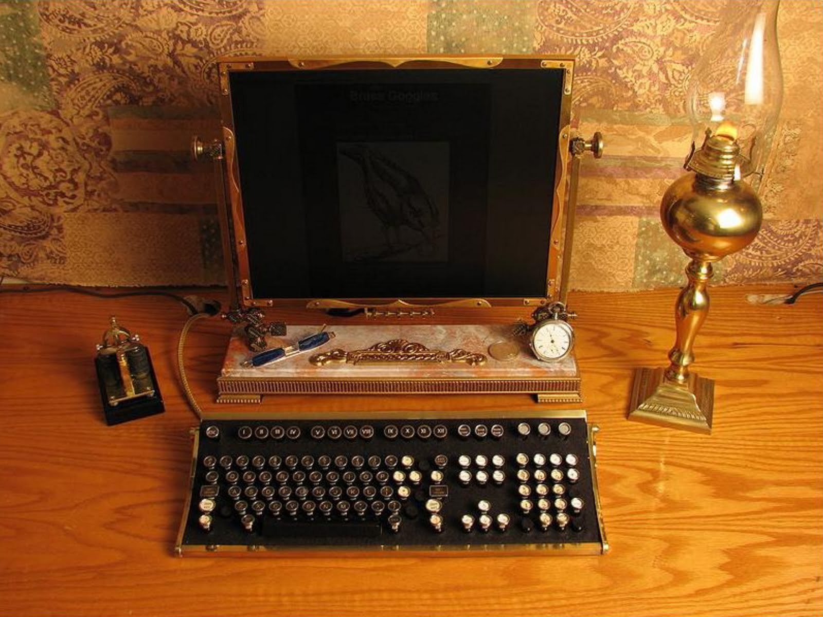 green and white garden: 'Steampunk computer desk'