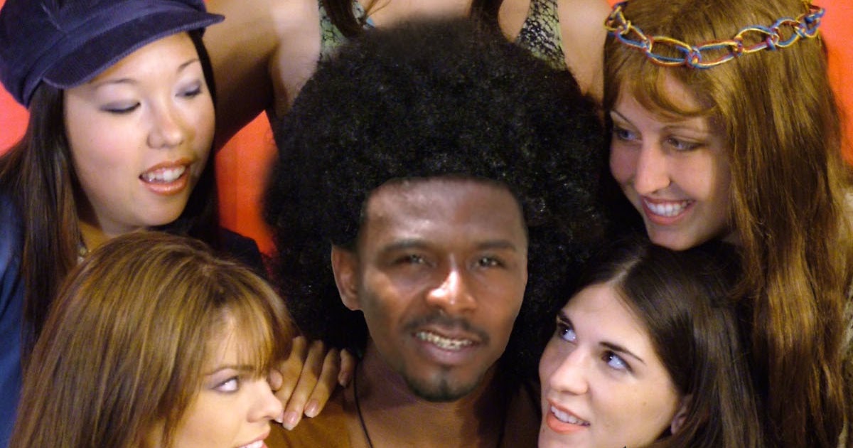 Mi Vida Sigue - My Life Continues: Poor Andre Misses Me