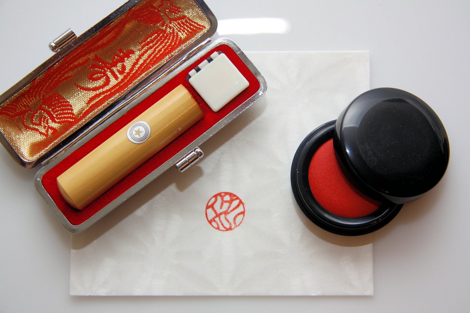 Japan's Heart and Culture: Han / Hanko / Inkan