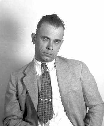 History of the Roaring Twenties: John Dillinger: Bank Robber