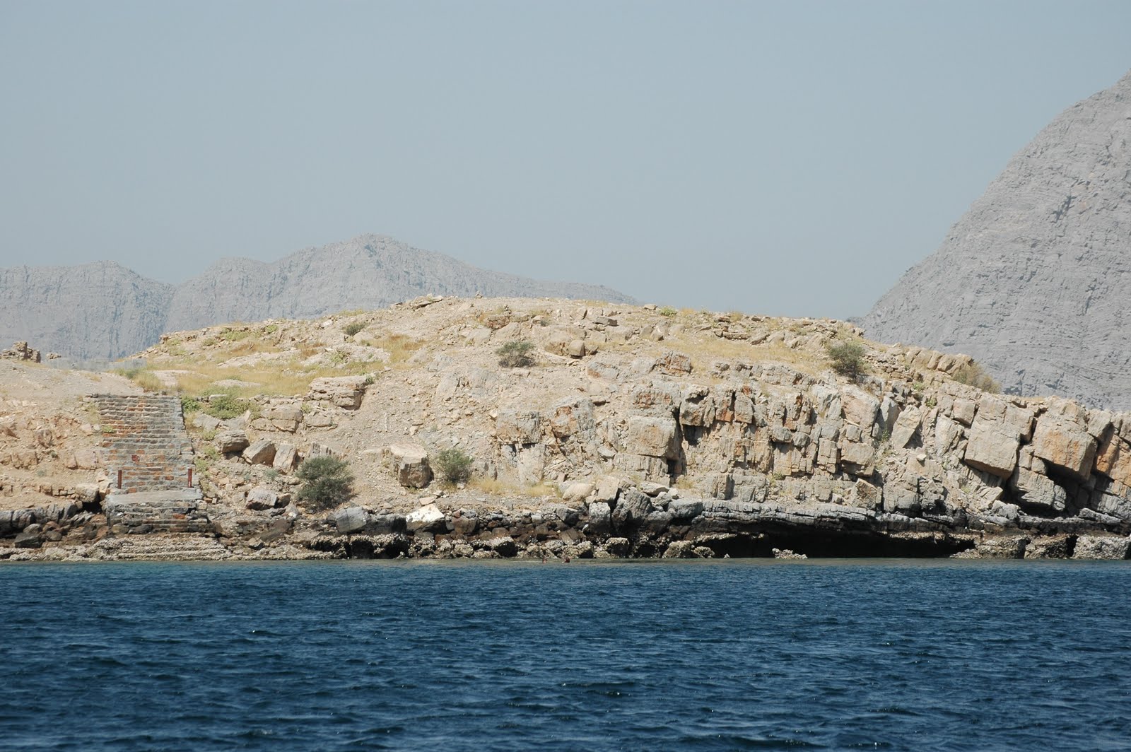 The Wonderful Adventures of SNIFF: Telegraph Island