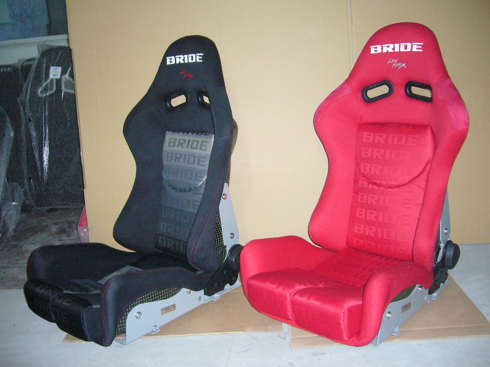 Skatuner Auto Parts: Seat -Bride