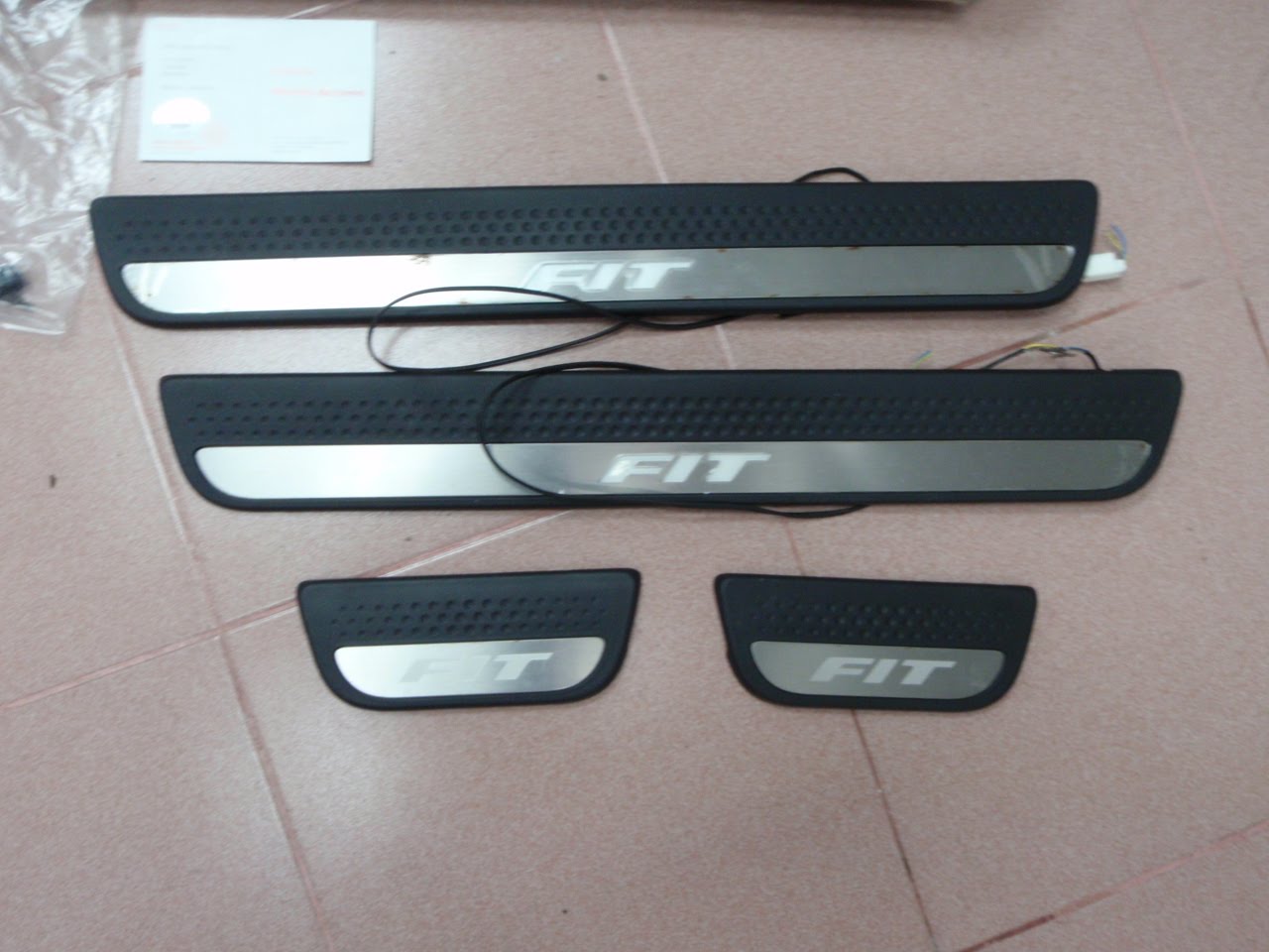 Ming_FD3S Garage: Honda Fit GE LED Side Step Garnish