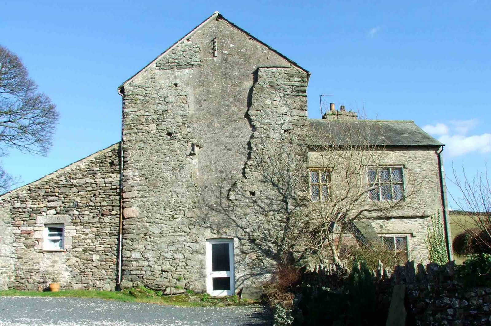 The castles, towers and fortified buildings of Cumbria: Skelsmergh Hall ...