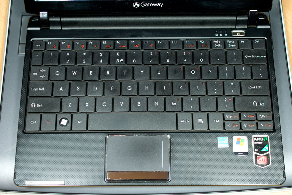 Gateway LT31 NetBook Review ~ CE's Geekbook