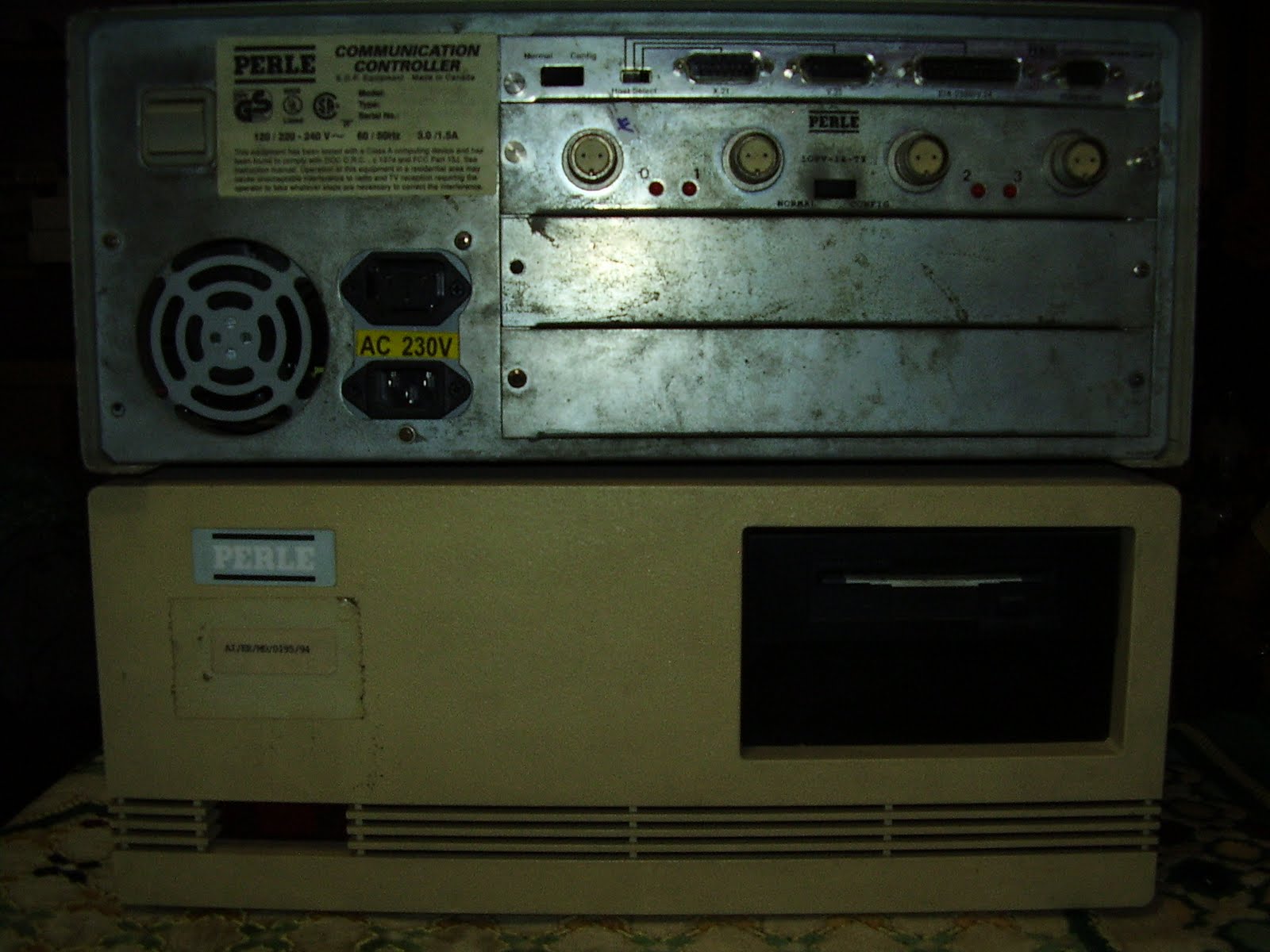 RINALDO COMPUTER: AS400, WORKSTATION DAN DUMB TERMINAL