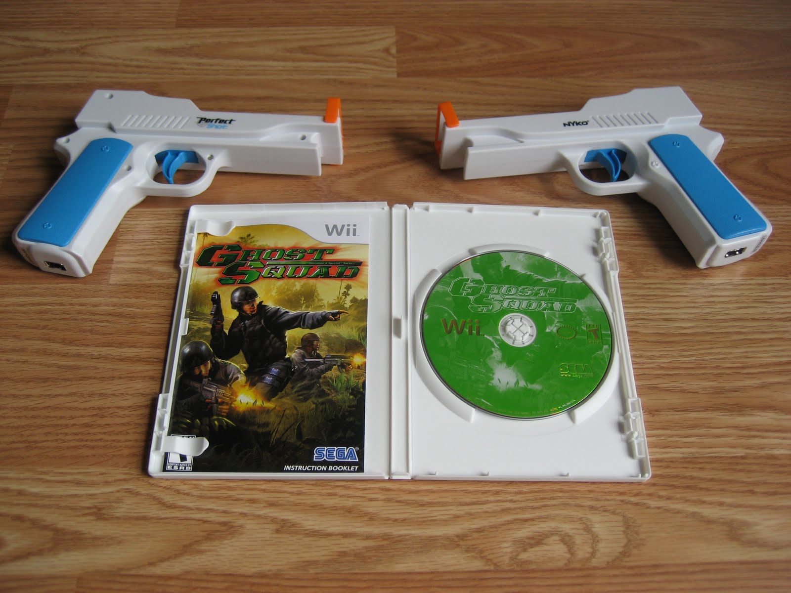 noboxtospeakof ( no box to speak of ): Ghost Squad (Wii) w/ 2 Nyko ...