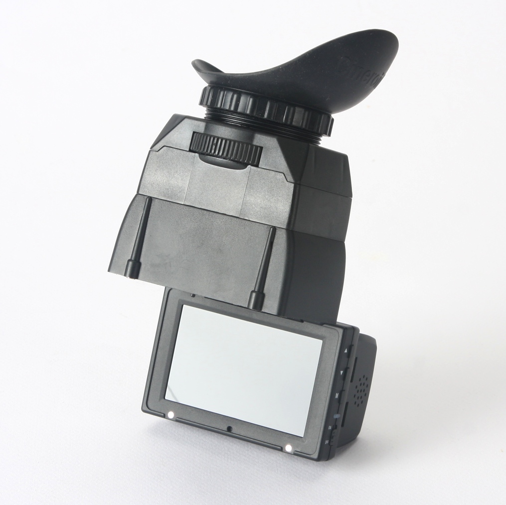 UrbanFox.TV Blog: World's first HD DSLR EVF ships