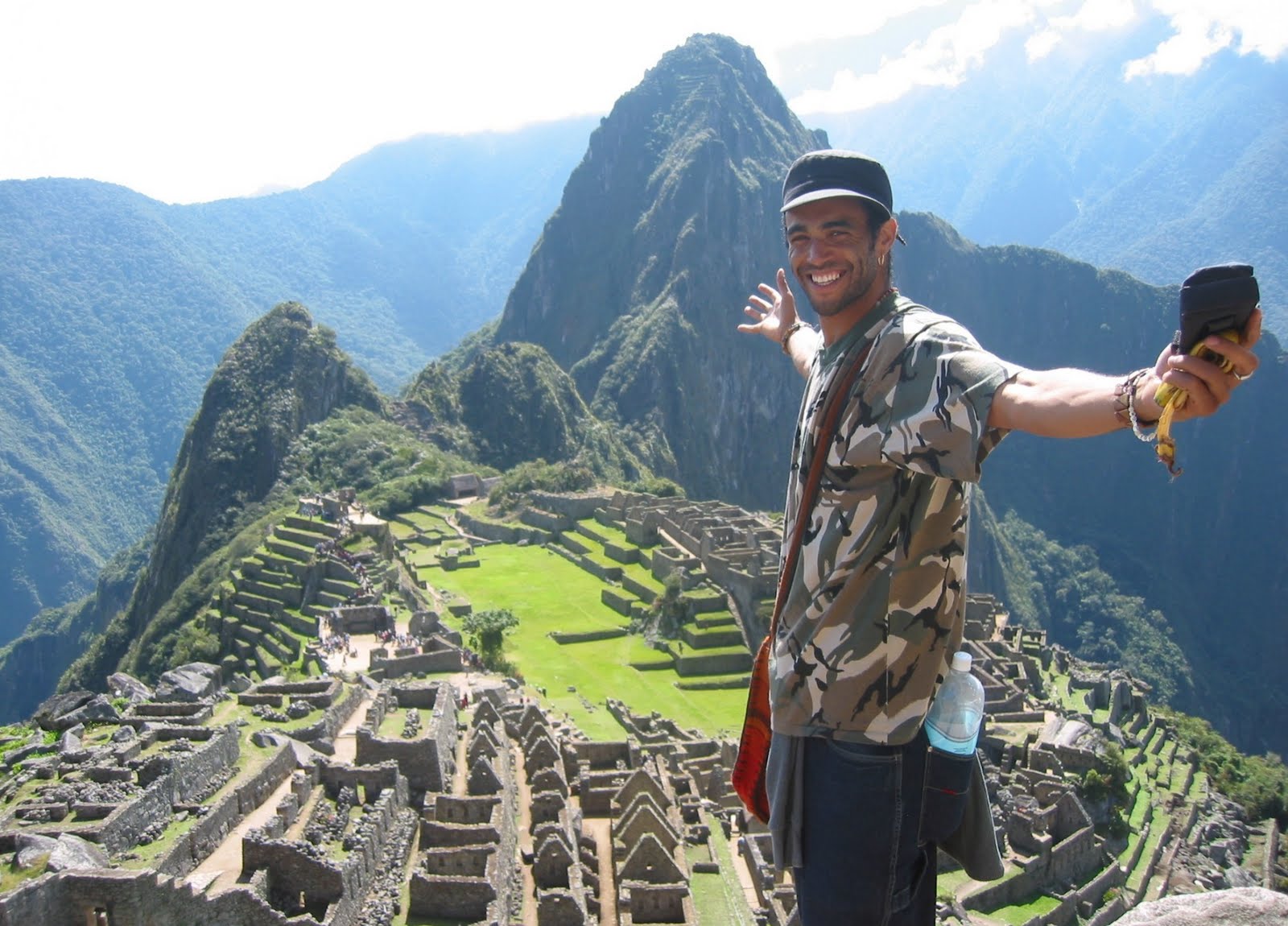 RE-VOLT : RE-VOLT INTERVIEWS : SOL GUY (A REAL HIP HOP SOUL)