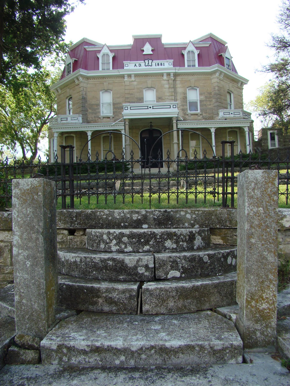 Council Grove, Kansas: Tallgrass Prairie National Preserve & Spring ...