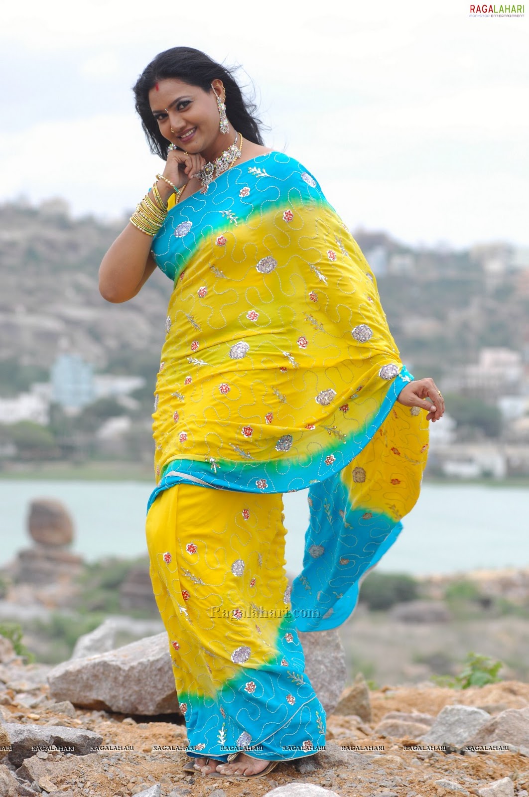 Lady Artists Photo Gallery: Raksha @ Rani