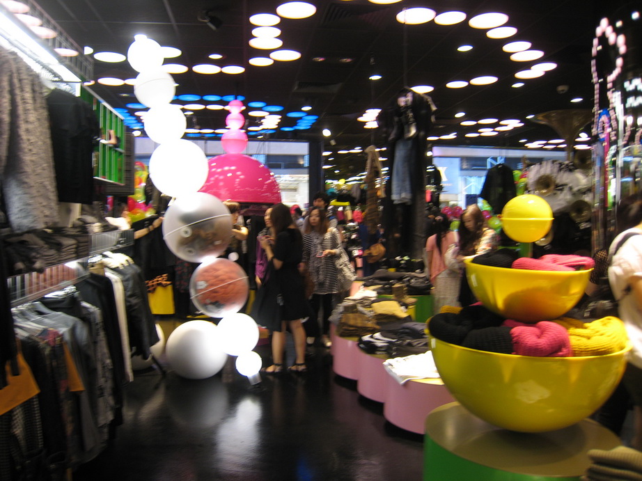 Jewelyan-It's FASHIONating!!: Monki Hong Kong Store Grand Opening