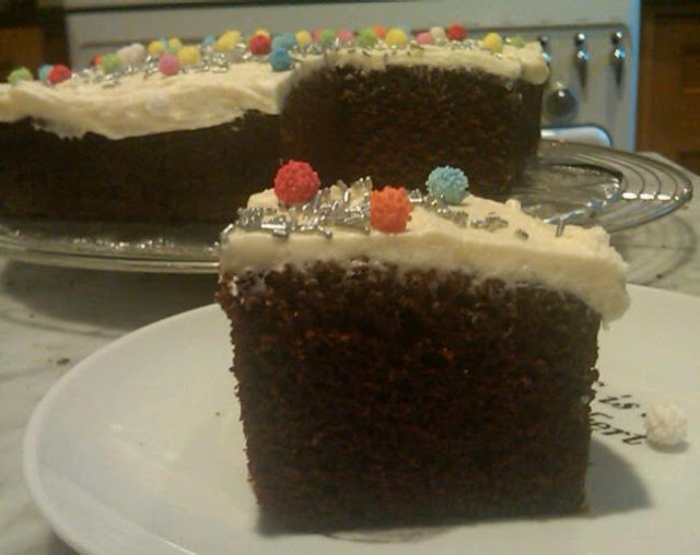 A Cake Bakes in Brooklyn: Betty's Chocolate Cake and Gravy Icing