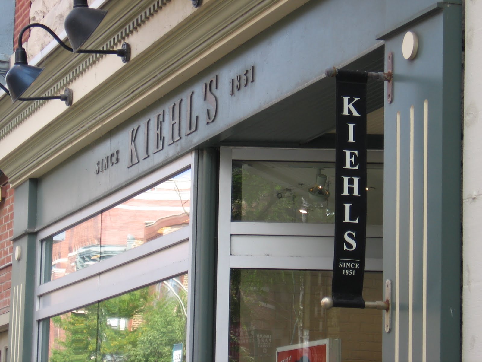 The Chicago Real Estate Local: Lincoln Park's style conscious flock to ...