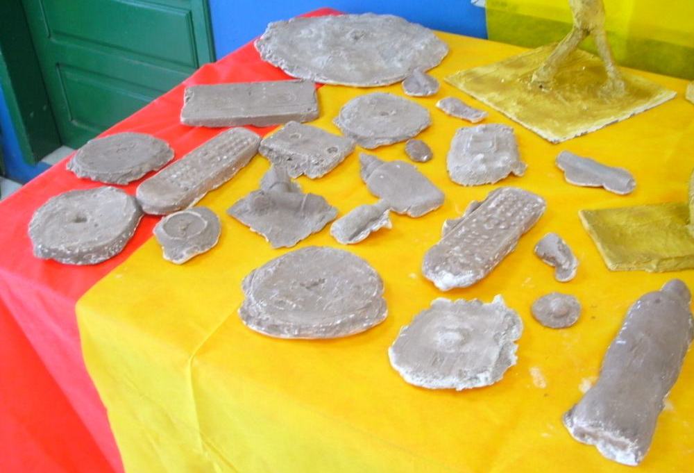 ARTEANDO: Fósseis do Futuro