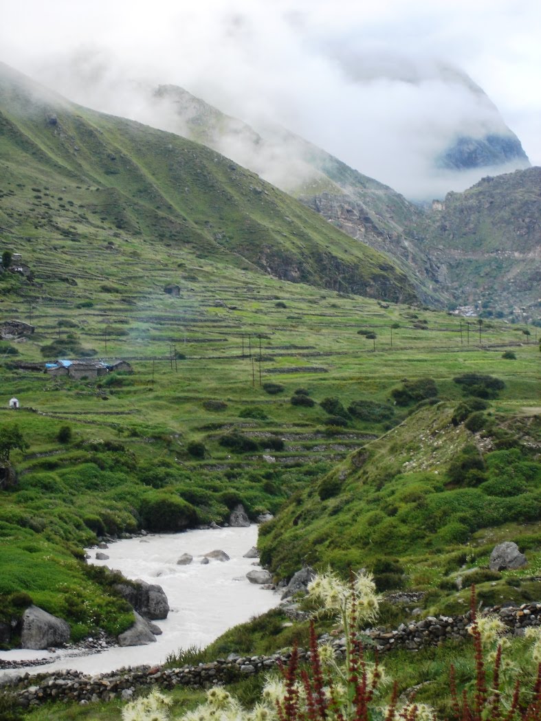 Fugue: Alaknanda, the Mountain River