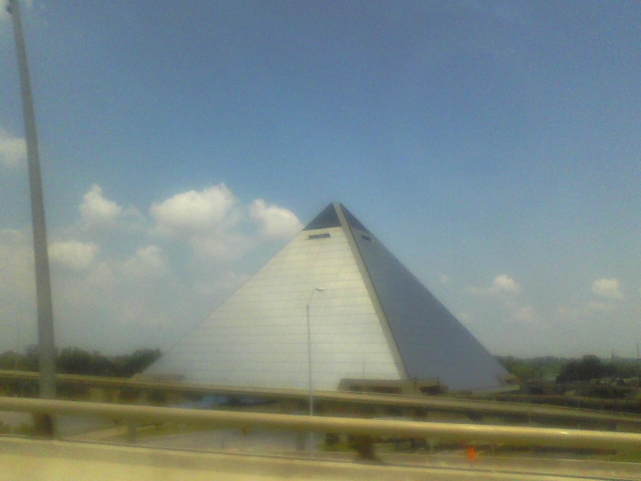 North To Alaska!!: Pyramid!!