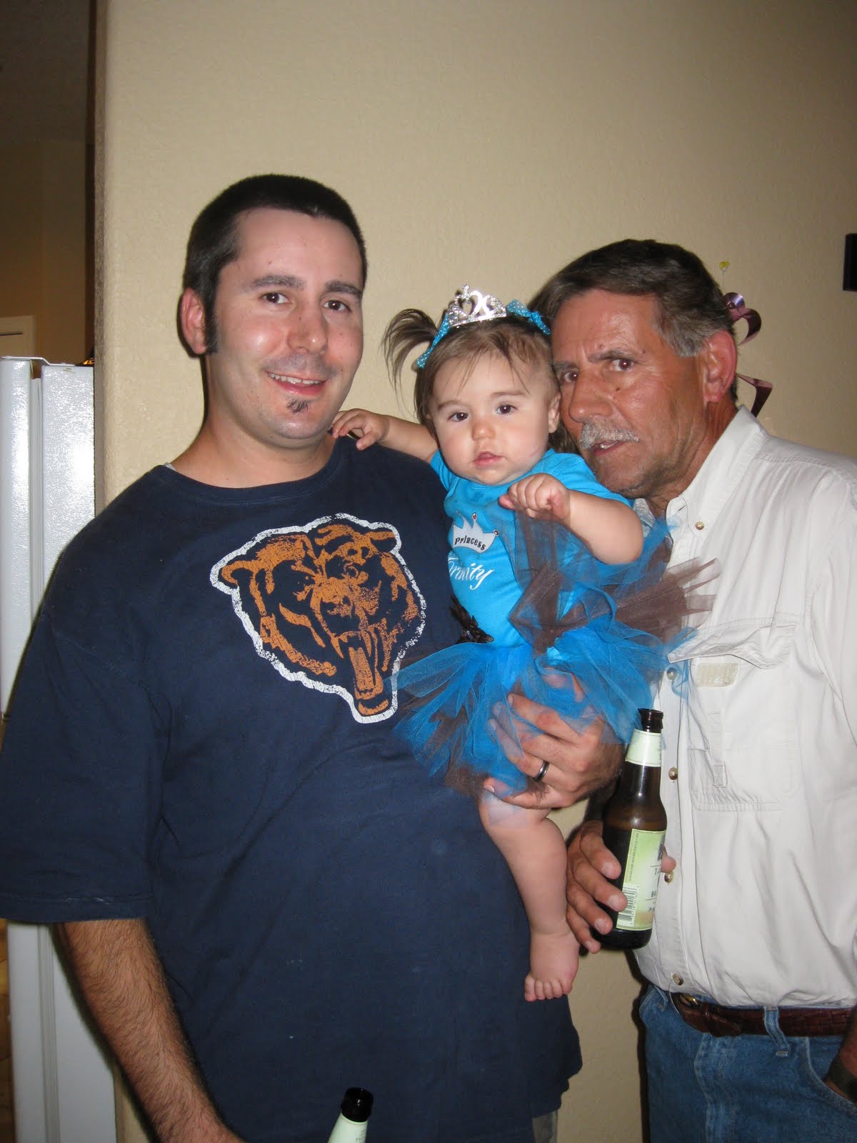 Nick, Laura & Trinity Evans