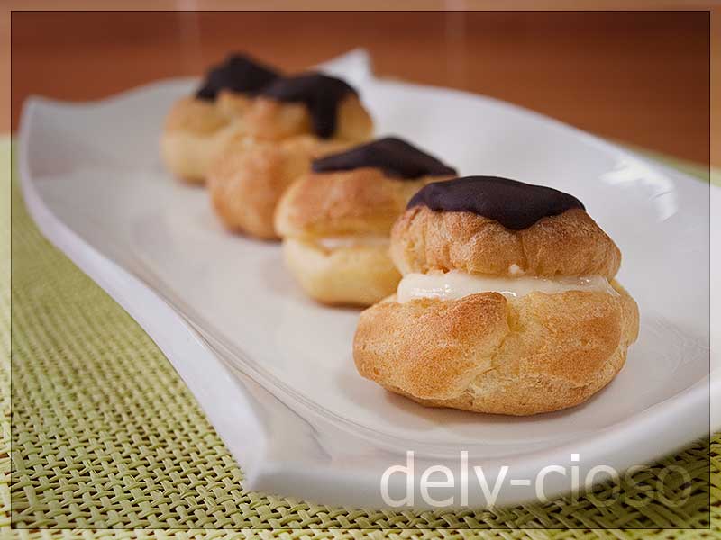 Dely-Cioso: Profiteroles Rellenos de Crema