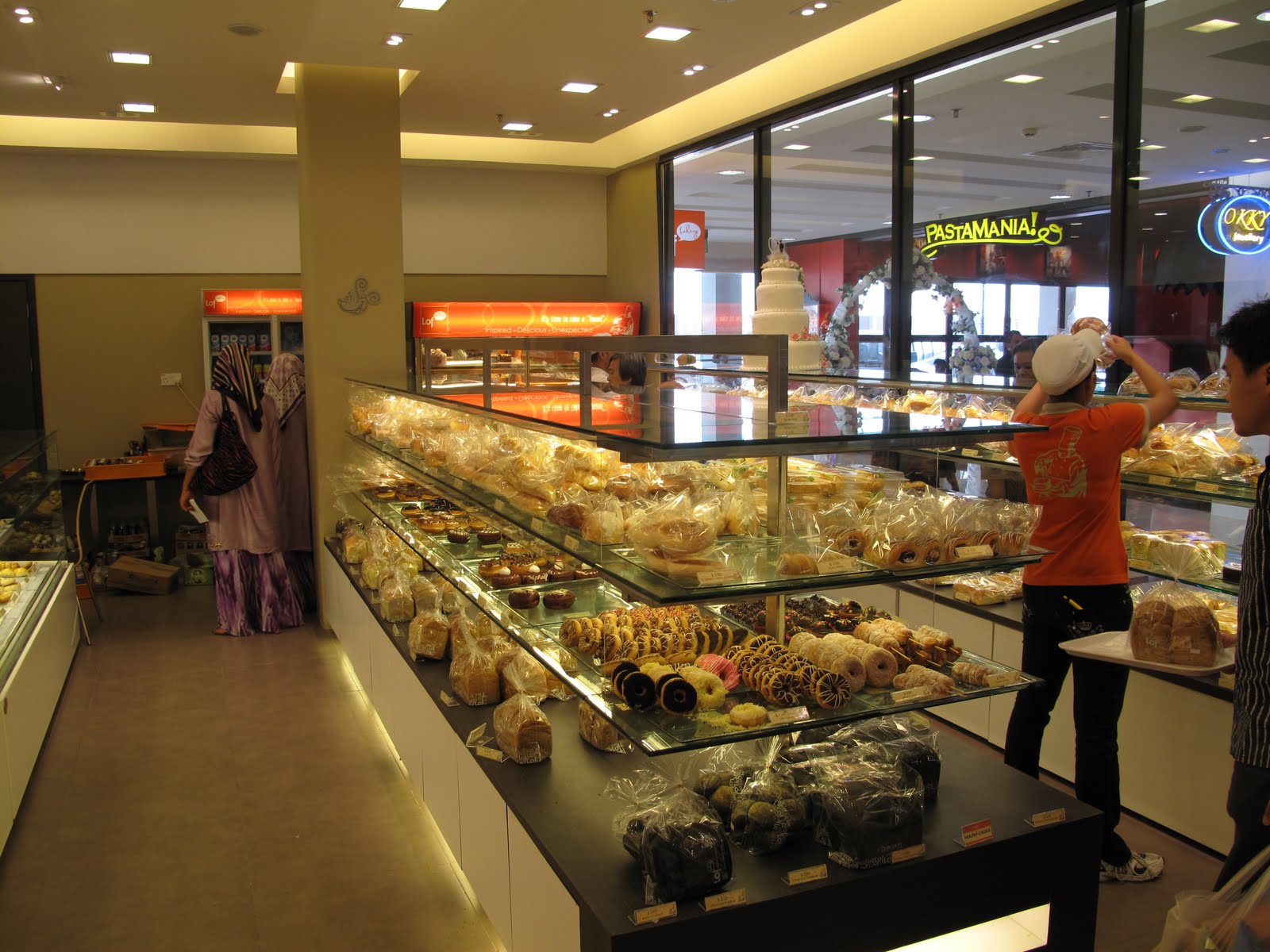 FoodKings: Lof Bakery at Time Square