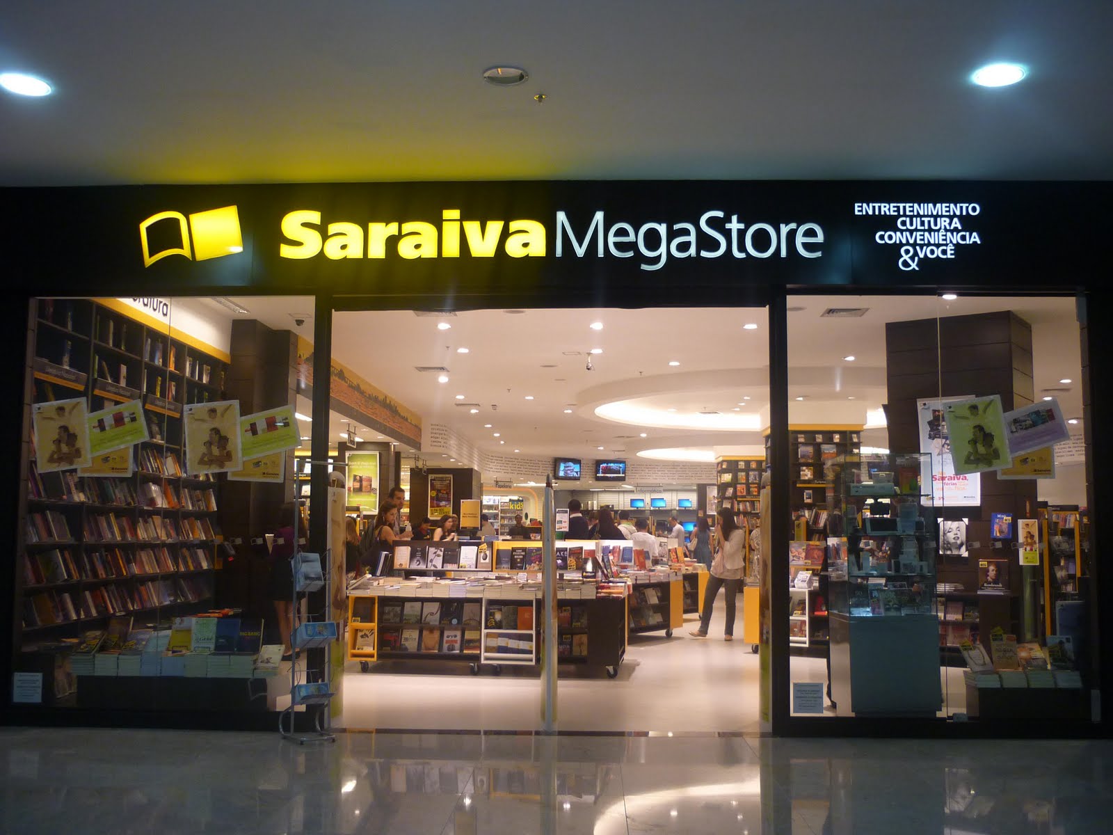 Novas lojas no Shopping Vitória. Entre elas, a carioca Farm. | Arrumada