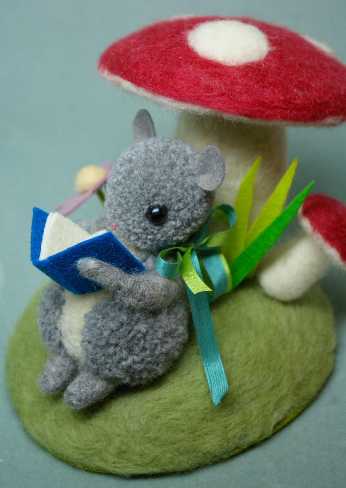 Myko Bocek Studios: My Cute Little Mouse Diorama