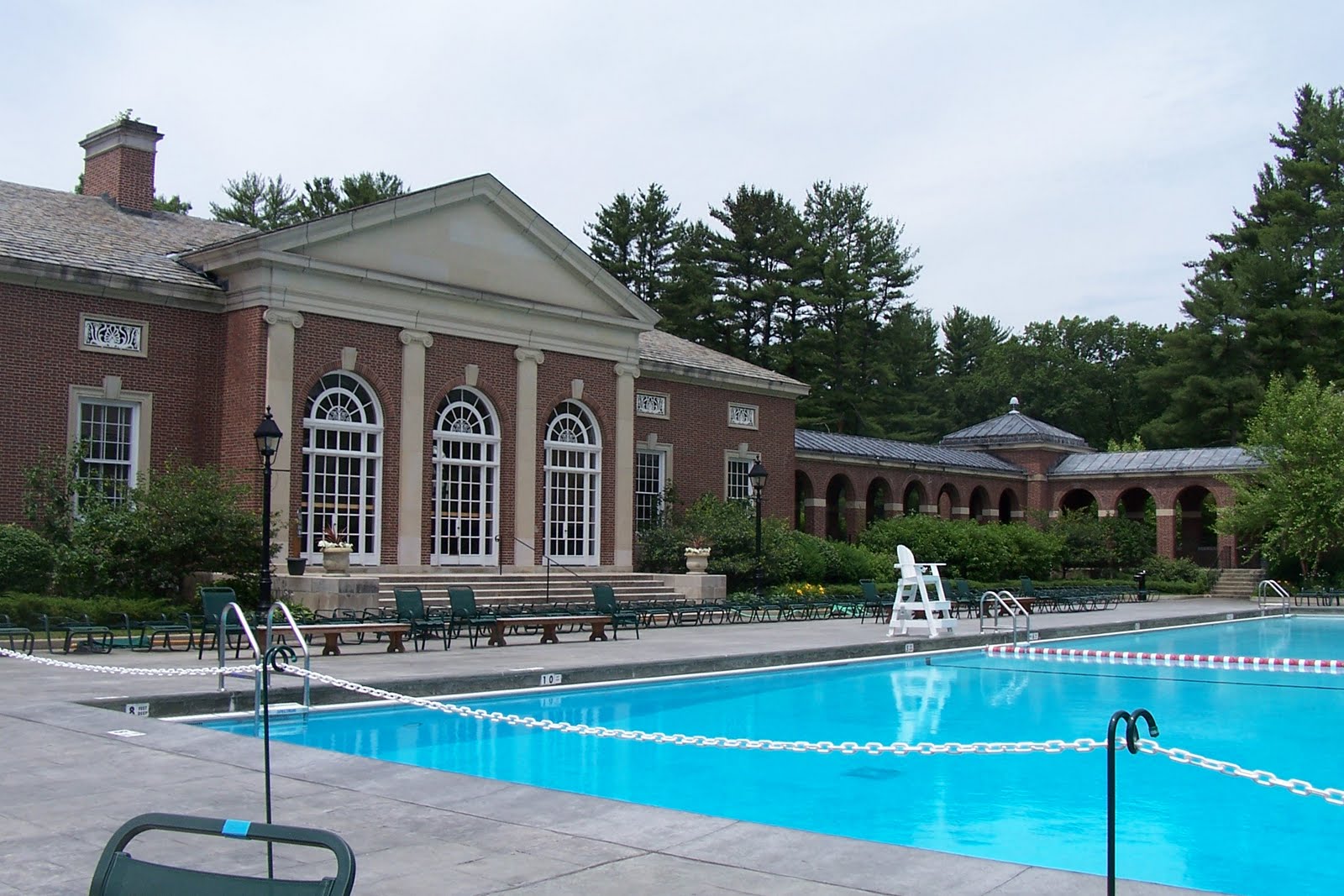 Save The Victoria Pool Society: Chaises are out. Will the lions be ...