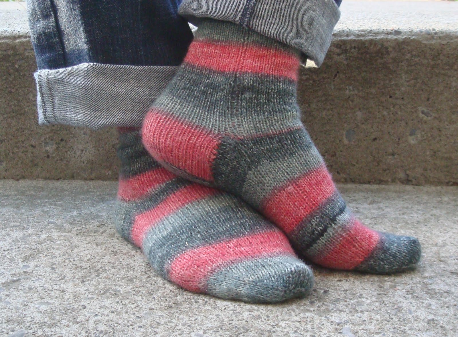 Kate Atherley Knits. A Lot. Mainly Socks.: Two-Socks-in-One: The ...