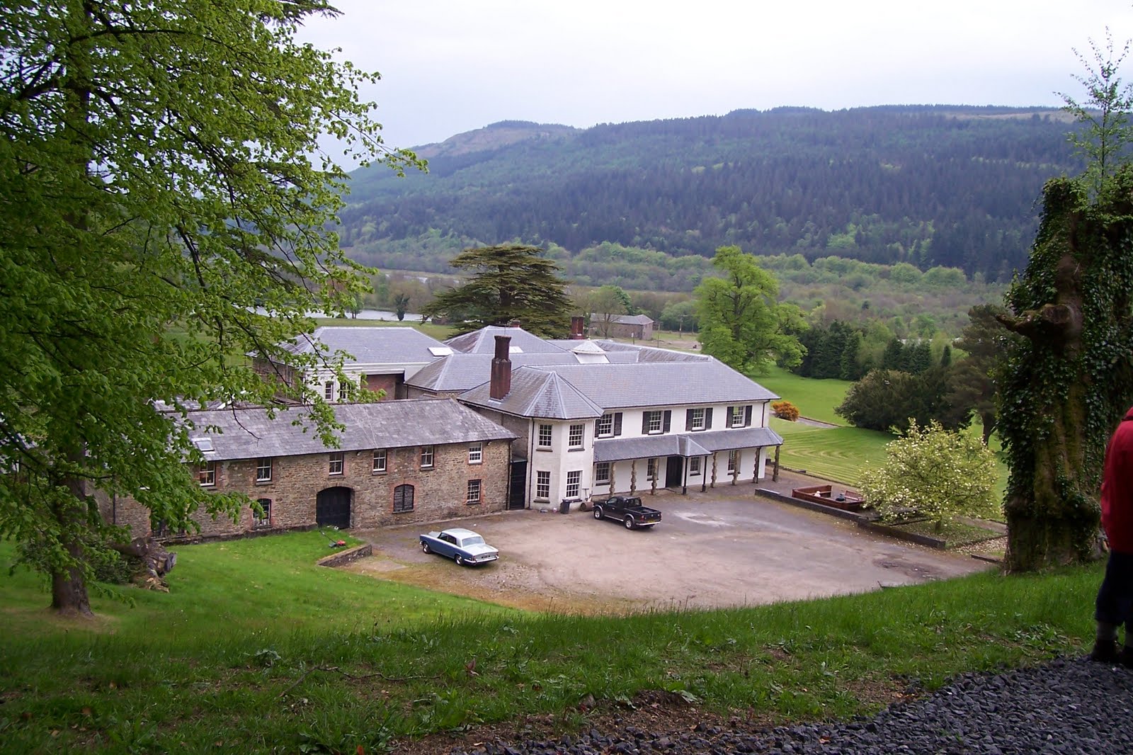 Cymdeithas Hanes Resolfen History Society: More photos of Rheola Visit