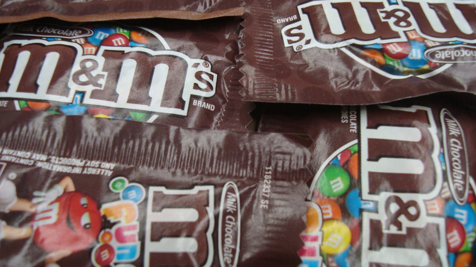 Ms. Clark: Graphing M&M's