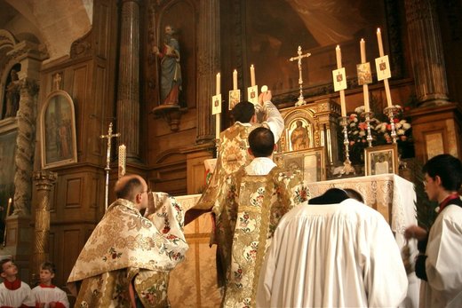 For Catholic Holy Mass: Why Celebrate Mass in Latin?