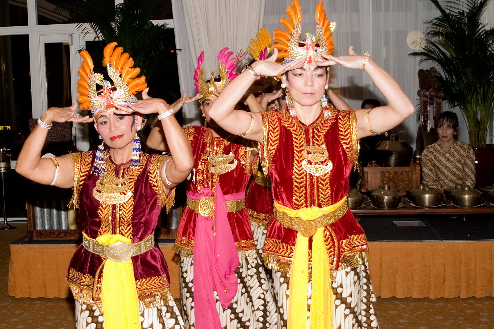 Javaanse danseres: De Gordel van Smaragd In Noordwijk aan Zee ...